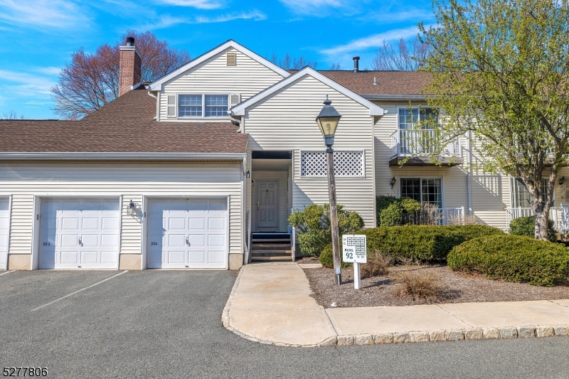 319 POTOMAC DR, BERNARDS TWP., NJ 07920 – Basking Ridge Real Estate